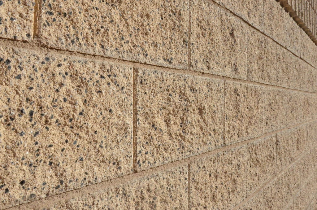 Split Face – Cind-R-Lite Block Co.